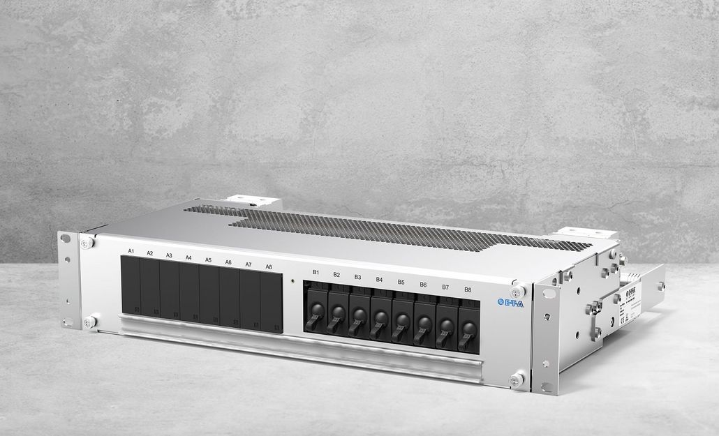 Safe power distribution for voltages up to DC 400 V | E-T-A